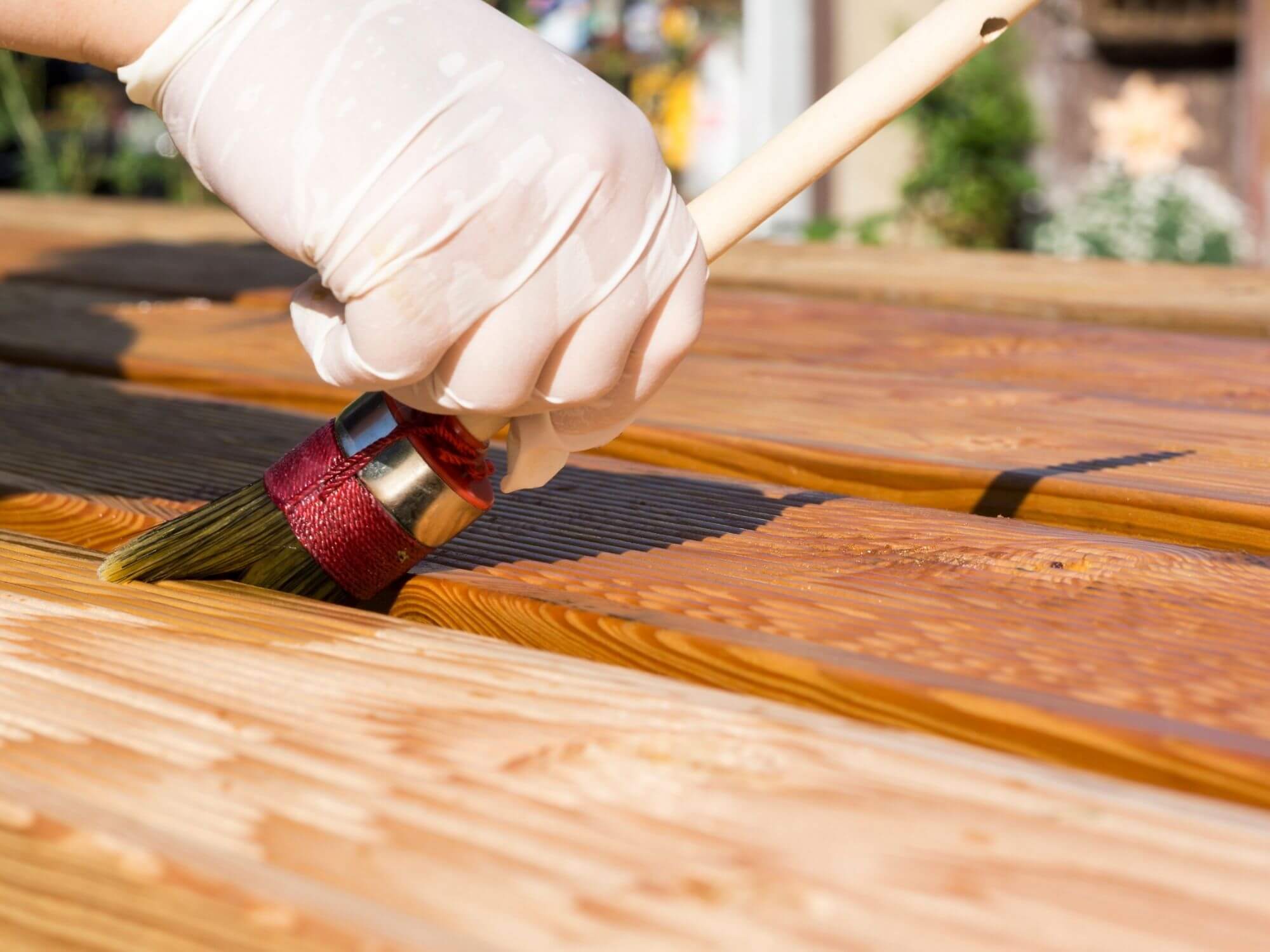 8 Helpful Tips To Protect Wood Tables For Outdoor Use